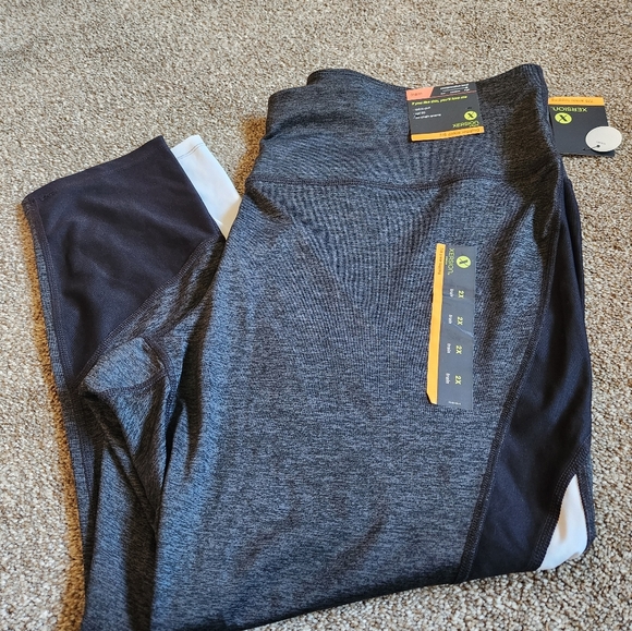 Xersion | Pants & Jumpsuits | Nwt Xersion 78 Legging 2x | Poshmark
